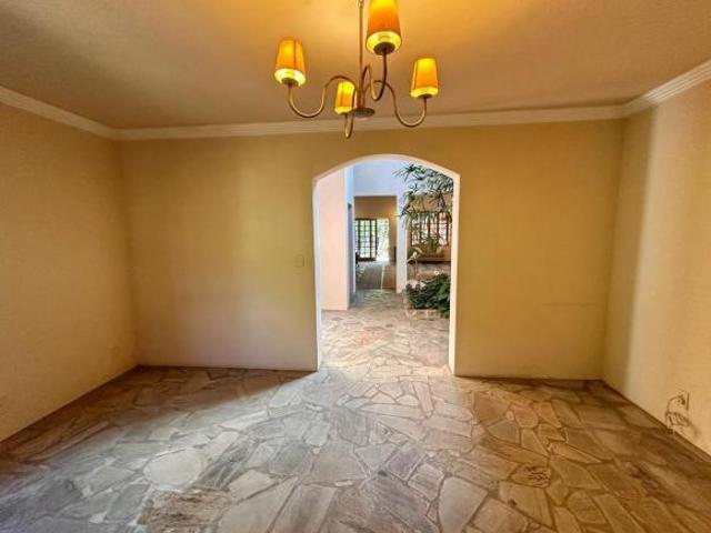 Casa para venda em Loteamento Capital Ville de 460.00m² com 3 Quartos, 2 Suites e 3 Garagens