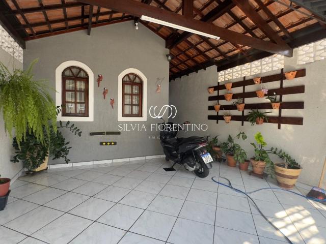 Casa para venda em Loteamento Jardim Santana de 150.00m² com 3 Quartos, 2 Suítes e 1 Garagem
