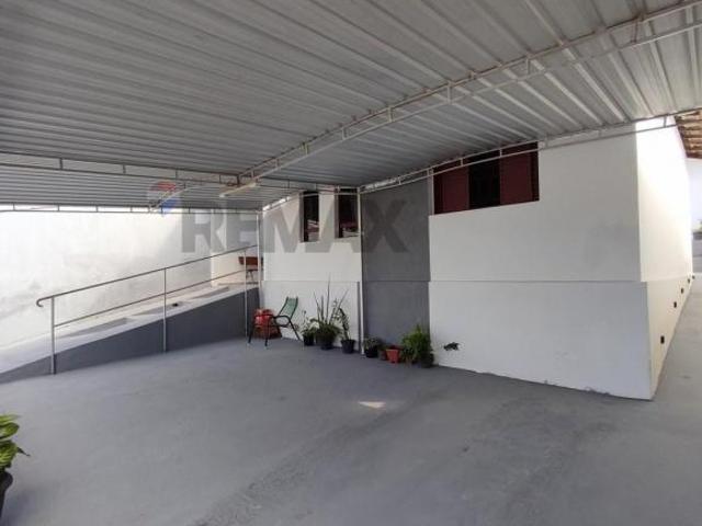 Casa para venda em Loteamento Parque Itacolomi de 168.00m² com 4 Quartos e 3 Garagens
