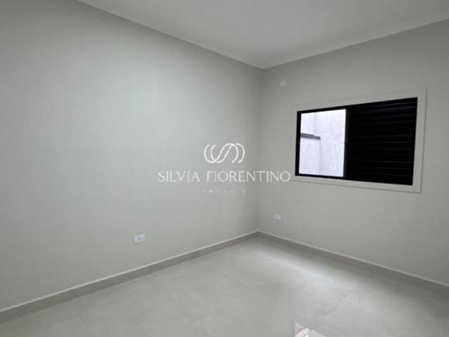 Casa para venda em Loteamento Pinheiros De Tremembé de 252.00m² com 3 Quartos, 1 Suite e 3 Garagens