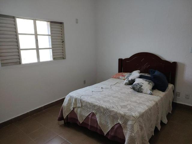 Casa para venda em Loteamento Residencial Andrade em Pindamonhangaba São Paulo de 94.00m² com 2 Quartos, 1 Suíte e 2 Garagens