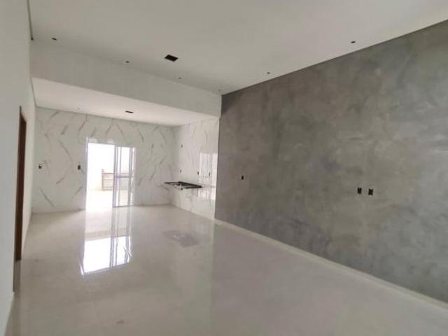 Casa para venda em Loteamento Residencial E Comercial Araguaia de 90.00m² com 3 Quartos, 1 Suite e 2