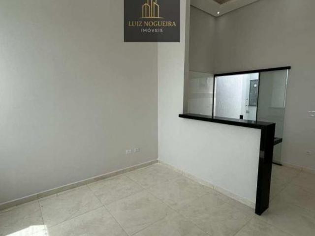 Casa para venda em Loteamento Residencial E Comercial Flamboyant de 65.00m² com 2 Quartos, 1 Suite e