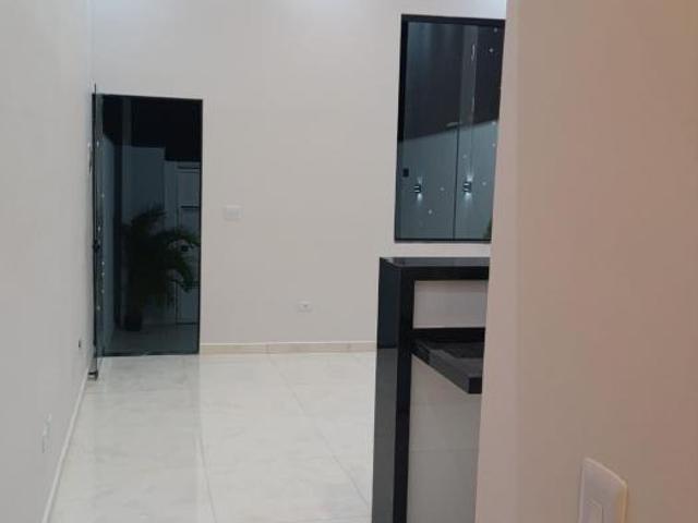 Casa para venda em Loteamento Residencial E Comercial Flamboyant de 68.00m² com 2 Quartos, 1 Suite e