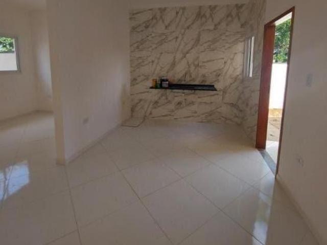 Casa para venda em Loteamento Residencial E Comercial Flamboyant de 72.00m² com 2 Quartos e 1 Suite