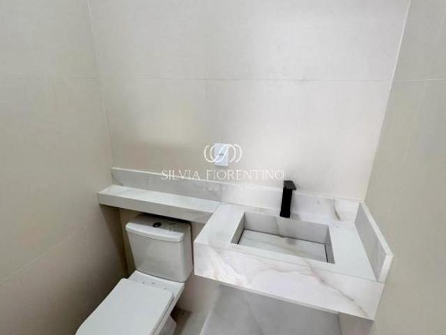 Casa para venda em Loteamento Residencial Pérola Do Vale de 250.00m² com 3 Quartos, 1 Suite e 1 Gara