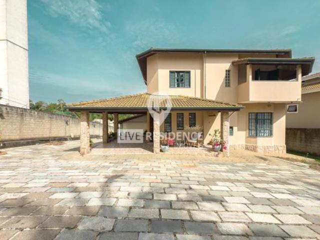 Casa para venda em Loteamento Santo Antônio de 263.00m² com 3 Quartos, 1 Suite e 21 Garagens