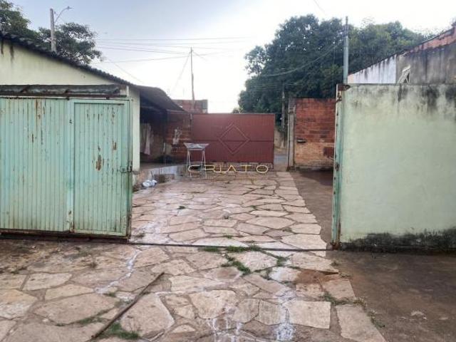 Casa para venda em Lourdes, Anápolis