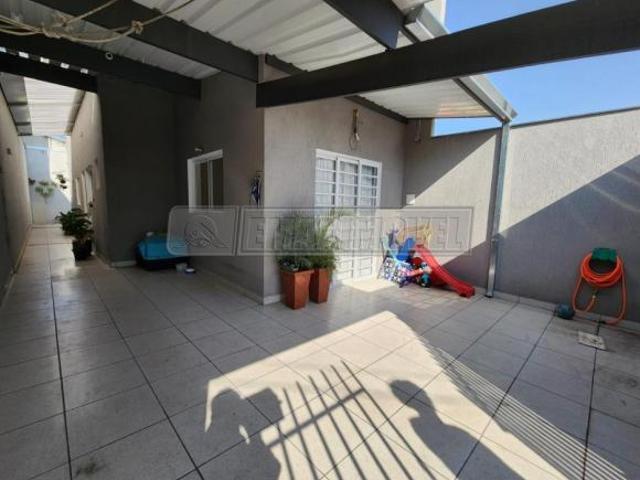 Casa para venda em Lopes De Oliveira de 121.00m² com 2 Quartos e 2 Garagens
