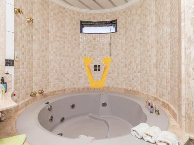 Casa para venda em Lauzane Paulista com 5 quartos, sendo 5 suítes, 358m²