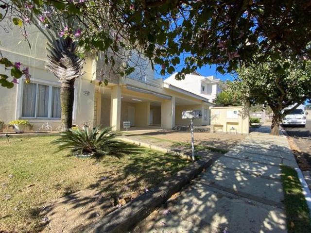 Casa para venda em Lago Da Serra de 347.00m² com 3 Quartos, 1 Suite e 8 Garagens