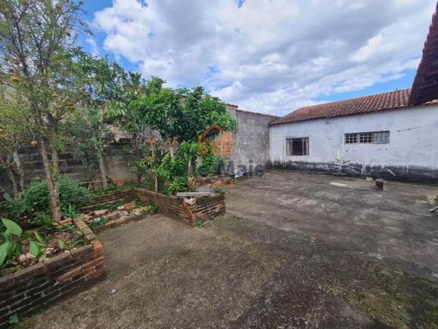 Casa para venda em Lagoa Dourada Ii de 246.00m² com 4 Quartos e 2 Garagens