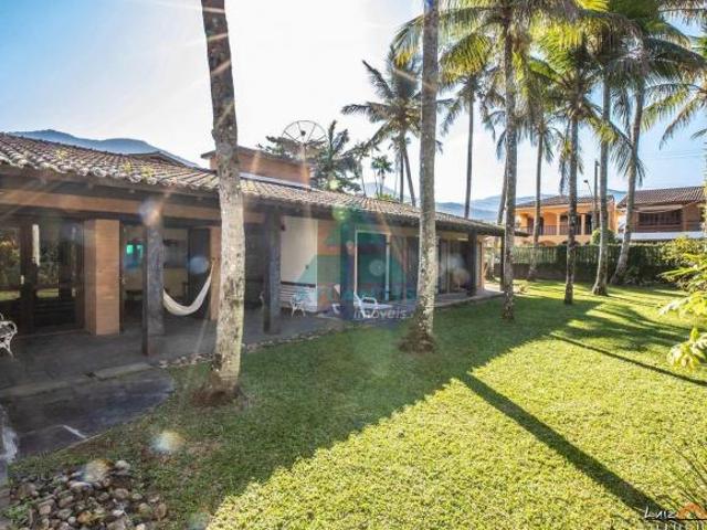 Casa para venda em Lagoinha Condomínio Lagoinha de 300.00m² com 4 Quartos, 2 Suites e 6 Garagens