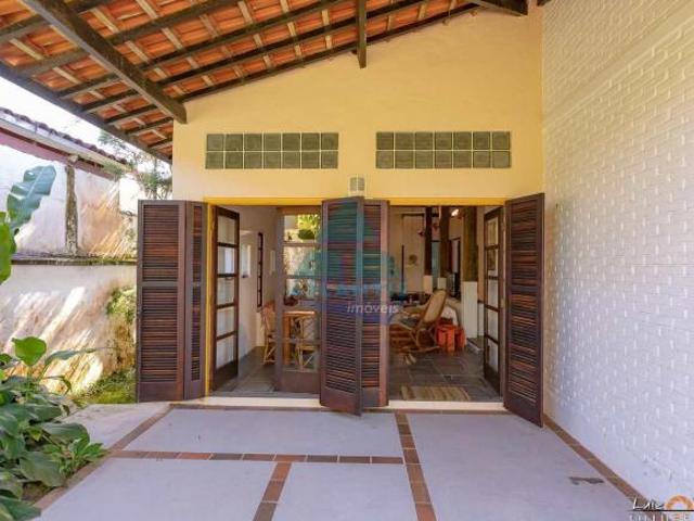 Casa para venda em Lagoinha Condomínio Lagoinha de 342.00m² com 5 Quartos, 3 Suites e 2 Garagens