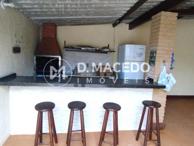 Casa para venda em Lagoinha de 312.00m² com 4 Quartos, 1 Suite e 3 Garagens