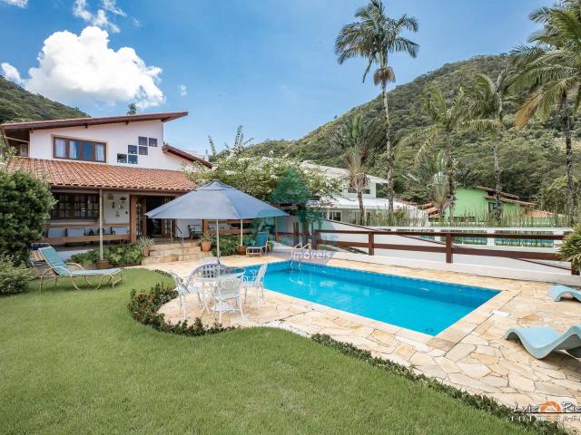 Casa para venda em Lagoinha em Ubatuba São Paulo de 124.00m² com 3 Quartos, 1 Suíte e 5 Garagens