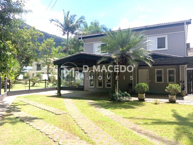 Casa para venda em Lagoinha em Ubatuba São Paulo de 205.00m² com 4 Quartos, 2 Suítes e 6 Garagens