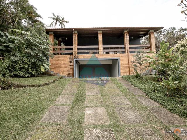 Casa para venda em Lagoinha em Ubatuba São Paulo de 211.00m² com 3 Quartos, 1 Suíte e 4 Garagens