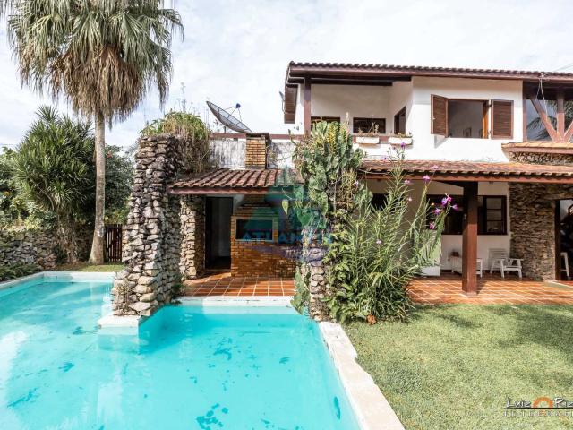 Casa para venda em Lagoinha em Ubatuba São Paulo de 247.00m² com 3 Quartos, 1 Suíte e 3 Garagens
