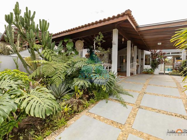 Casa para venda em Lagoinha em Ubatuba São Paulo de 315.00m² com 5 Quartos, 5 Suítes e 2 Garagens