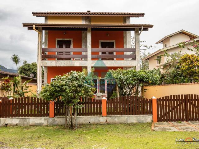 Casa para venda em Lagoinha em Ubatuba São Paulo de 346.00m² com 4 Quartos, 1 Suíte e 4 Garagens