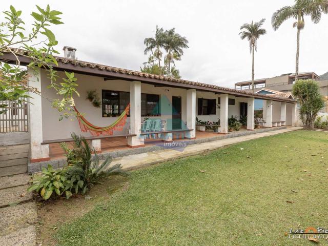 Casa para venda em Lagoinha em Ubatuba São Paulo de 430.00m² com 6 Quartos, 4 Suítes e 4 Garagens