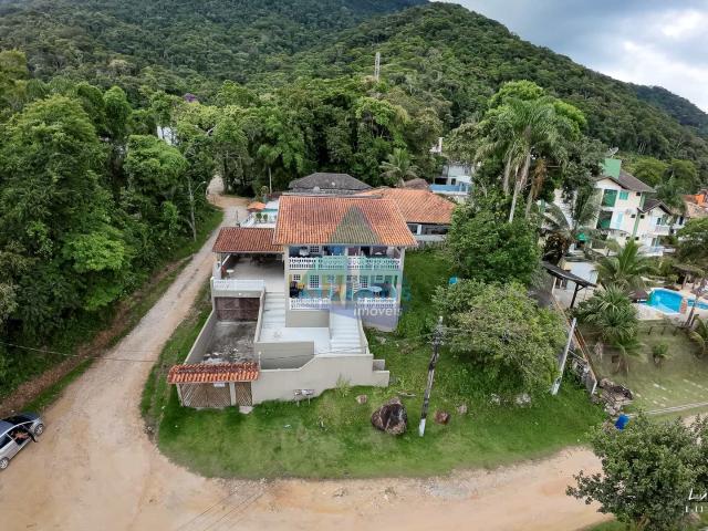 Casa para venda em Lagoinha em Ubatuba São Paulo de 517.00m² com 4 Quartos, 4 Suítes e 3 Garagens