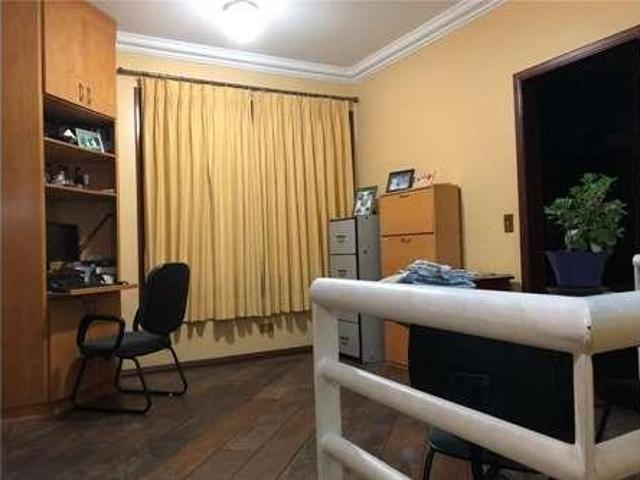 Casa para venda em Lar São Paulo com 3 quartos, sendo 3 suítes, 180m²