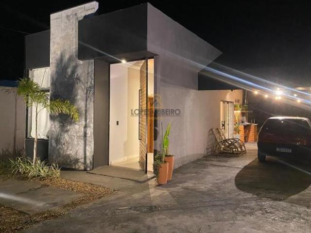 Casa para venda em Lívia de 136.00m² com 2 Quartos, 1 Suite e 3 Garagens