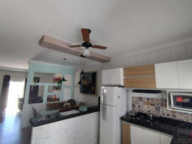 Casa para venda em Lívia Ii de 130.00m² com 2 Quartos, 1 Suite e 2 Garagens