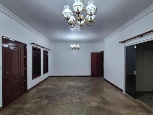 Casa para Venda em Limeira, Vila São Roque, 3 dormitórios, 1 suíte, 3 banheiros, 5 vagas