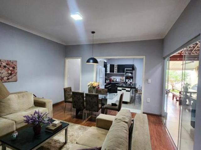 Casa para Venda em Limeira, Jardim Santa Adélia, 2 dormitórios, 1 suíte, 2 banheiros, 2 vagas