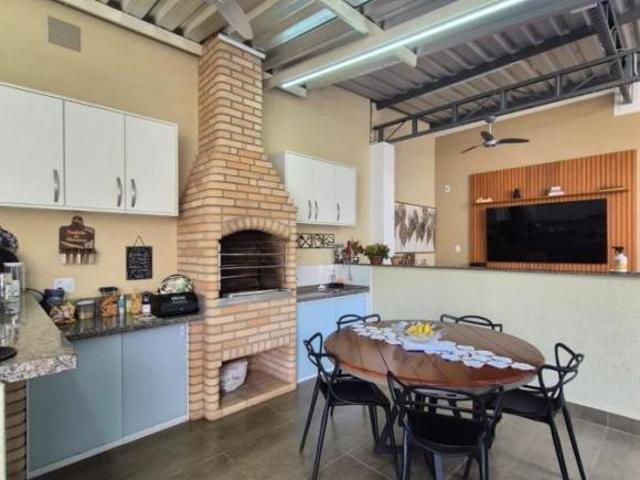 Casa para Venda em Limeira, Parque Novo Mundo, 4 dormitórios, 1 suíte, 3 banheiros, 3 vagas