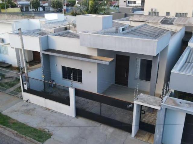 Casa para Venda em Lucas do Rio Verde, Jardim Amazonas, 3 dormitórios, 2 suítes, 3 banheiros