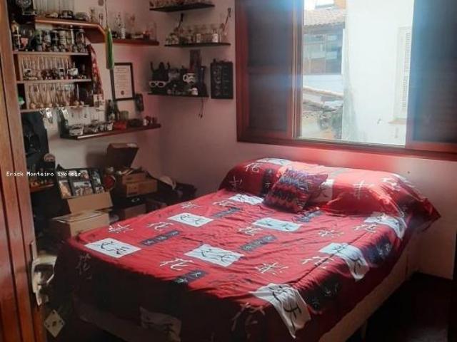 Casa para Venda em Mogi das Cruzes, Centro, 3 dormitórios, 1 suíte, 3 banheiros, 3 vagas