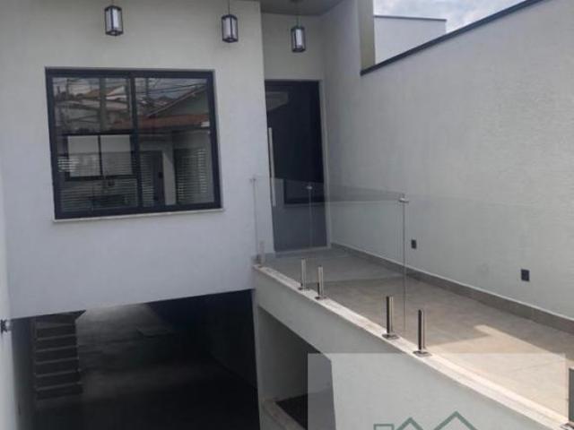Casa para Venda em Mogi das Cruzes, Centro, 3 dormitórios, 1 suíte, 5 banheiros, 5 vagas