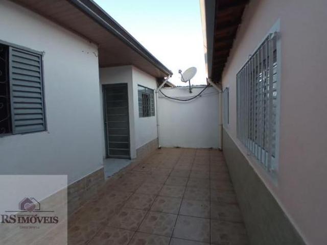 Casa para Venda em Mogi das Cruzes, Conjunto Residencial do Bosque, 2 dormitórios, 1 banheiro, 3 vag