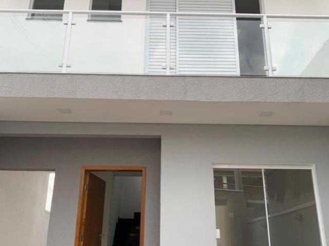 Casa para Venda em Mogi das Cruzes, Vila Bernadotti, 3 dormitórios, 1 suíte, 3 banheiros