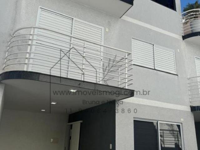 Casa para Venda em Mogi das Cruzes, Vila Oliveira, 3 dormitórios, 1 suíte, 3 banheiros, 3 vagas