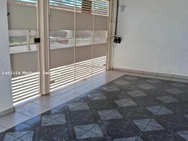 Casa para Venda em Mogi das Cruzes, Vila Suíssa, 3 dormitórios, 2 banheiros, 4 vagas