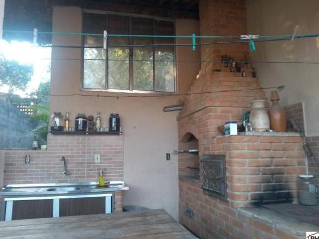 Casa para Venda em Mogi das Cruzes, Vila Pomar, 3 dormitórios, 1 suíte, 2 banheiros, 2 vagas