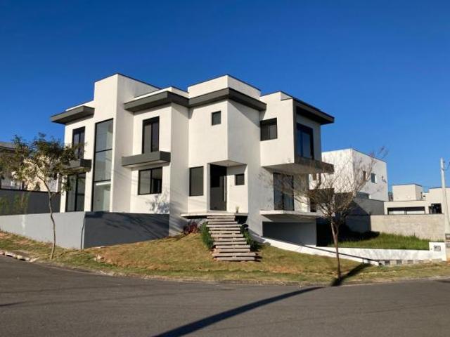 Casa para Venda em Mogi das Cruzes/SP 3 Dorm. 340 m2 Área Útil