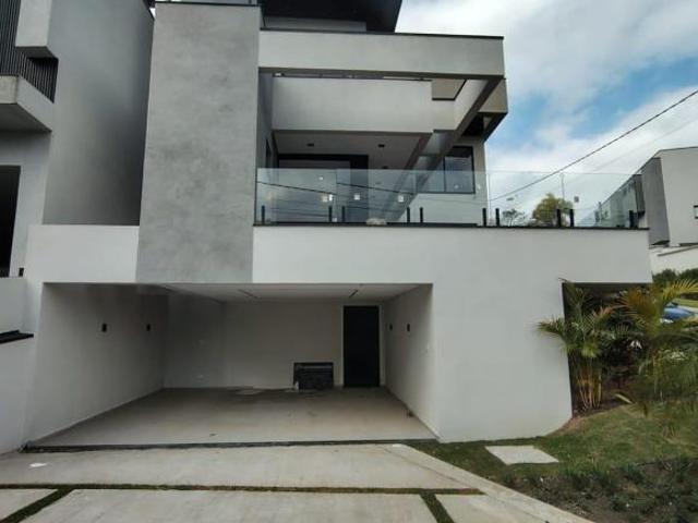 Casa para venda em Mogi Moderno de 260.00m² com 4 Quartos, 4 Suites e 4 Garagens