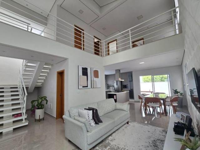 Casa para venda em Mogi Moderno de 209.00m² com 2 Quartos e 1 Suite