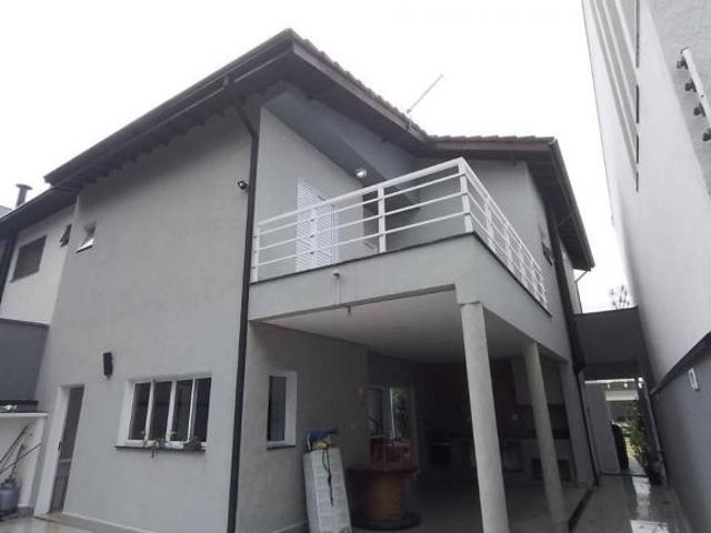Casa para venda em Mogi Moderno de 225.00m² com 3 Quartos, 3 Suites e 4 Garagens