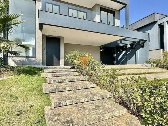 Casa para venda em Moinho Velho de 374.43m² com 3 Quartos, 3 Suites e 6 Garagens