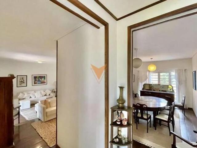 Casa para venda em Moinho Velho de 398.99m² com 4 Quartos, 2 Suites e 12 Garagens