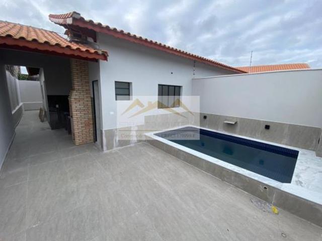 Casa para Venda em Mongaguá, Balneário Itaguaí, 2 dormitórios, 1 suíte, 1 banheiro, 2 vagas