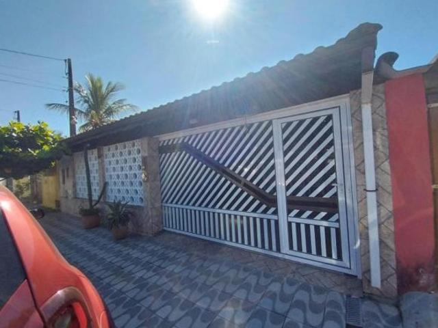 Casa para Venda em Mongaguá, Itaóca, 5 dormitórios, 3 banheiros, 4 vagas