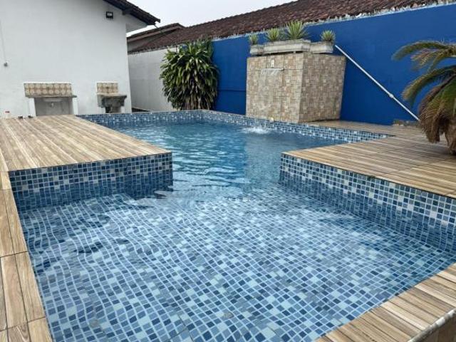 Casa para Venda em Mongaguá, Vila Atlântica, 3 dormitórios, 1 suíte, 3 banheiros, 6 vagas